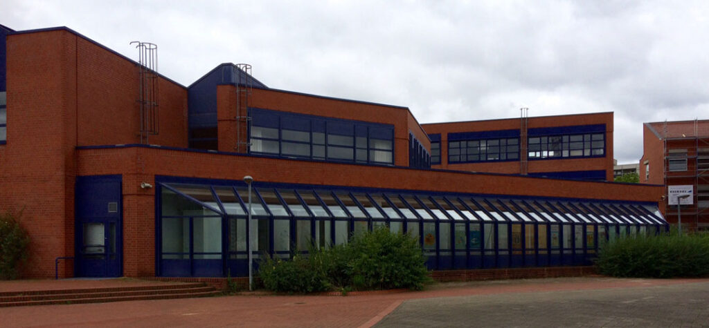 Berufliche Schule Wirtschaft, Verkehrstechnik und Berufsvorbereitung – Bergedorf (BS07) - HIBB